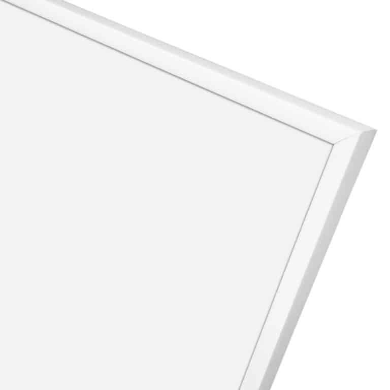 Rama poster alba PVC - Pe perete